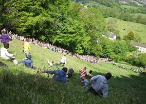 Cheese Rolling: From Ritual to Global Phenomenon - VUONS